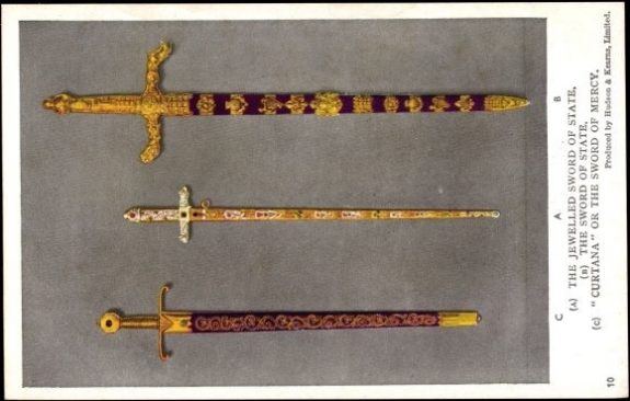 uf sword-weapon-sword-of-mercy photocredit/thanks:akpoolcouk | Our ...